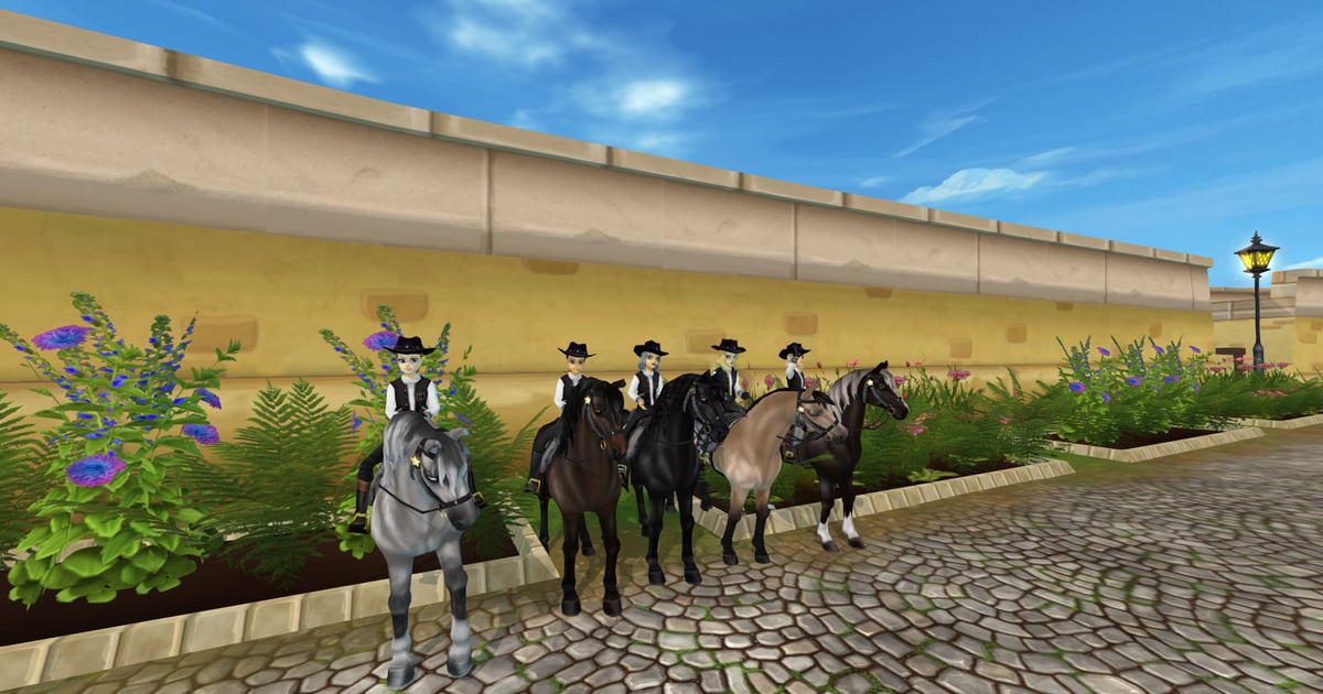 Home | Silver Roses Nation