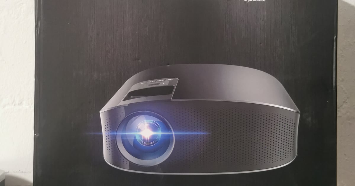 LED Projector Model YG600 - Deals - Alles im Überblick | Mr.Mystery