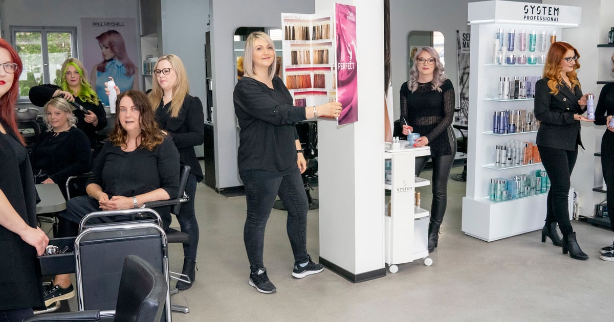 Kontakt | HairDesigner by Lisa - Ihr neuer Friseur in Erlangen!