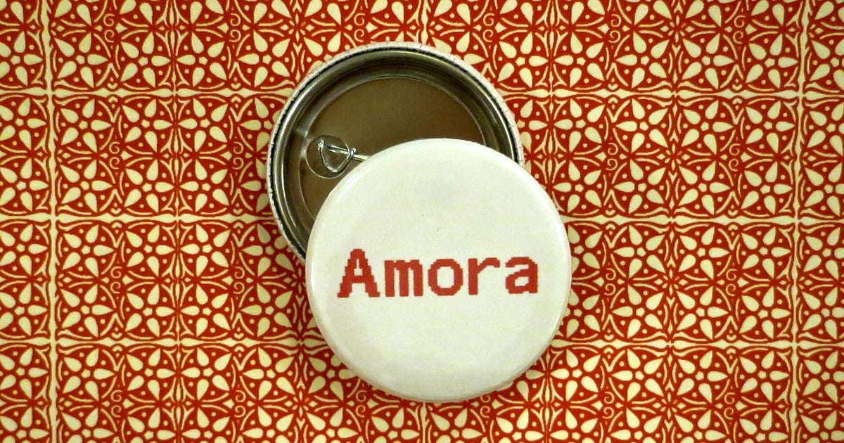 Chapa AMORA - CHAPAS Y PINES - Tienda online | tienda La Antigua