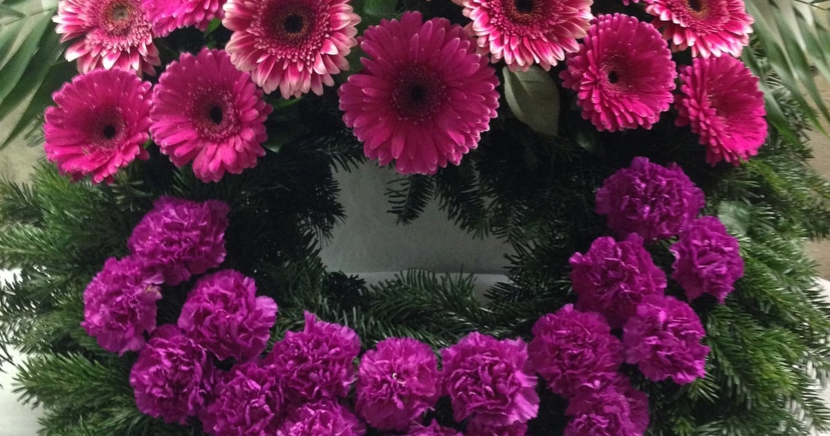 Kranz - Kränze - Shop | Blumen Willinger