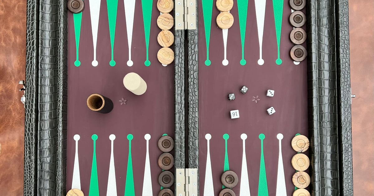 Full Leather Luxury Backgammon Green Croc - Luxury Backgammon - Shop | Offizieller Shop ...