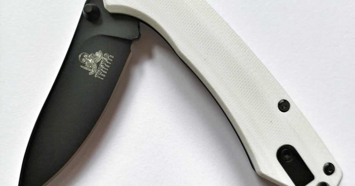 *Limited Edition* Twisted Atlas Slipjoint BLK PVD Coated White G10 ...