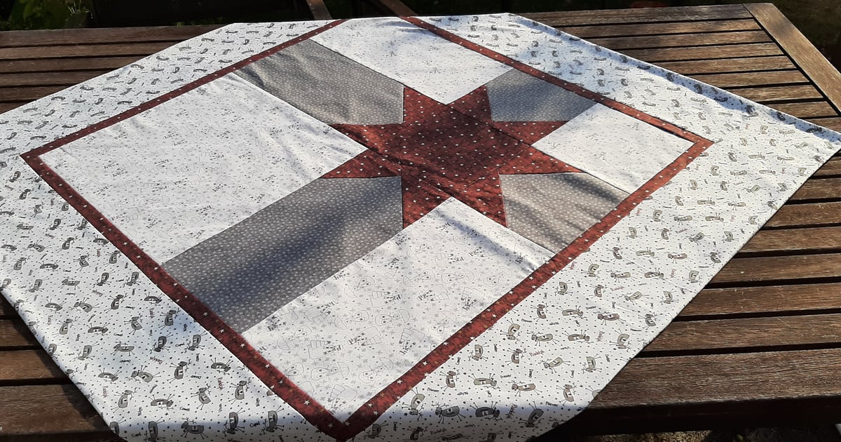 Materialpackung - Mitteldecke "Sternschnuppe" - Materialpackungen - Shop | Patchwork & Quilts ...