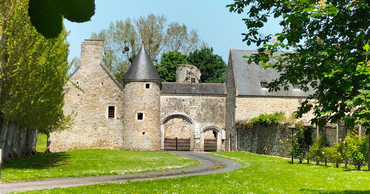 Accueil | Château de Montfort - Remilly sur Lozon