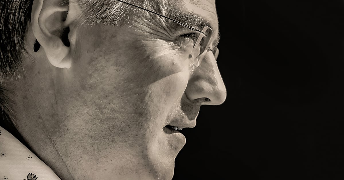 Eric de La Personne - Nos auteurs | Editions Philomene Alchimie