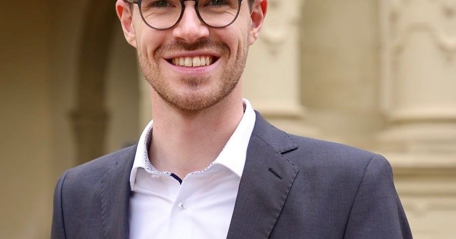 Home | VMSE-Übersetzung